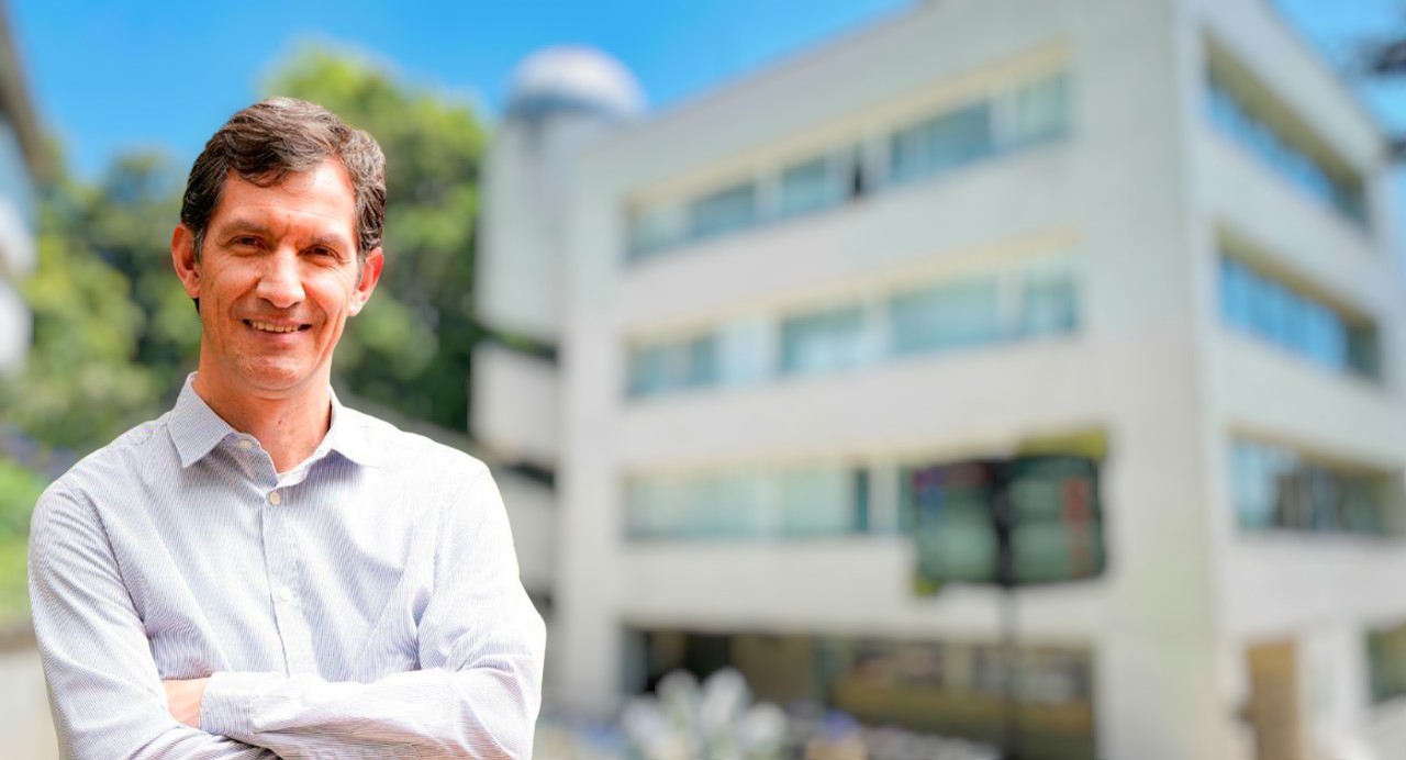 Alexander Cardona continúa como Director de nuestro Departamento de ...